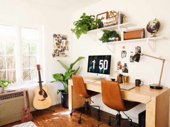 Creative Ways to Place a Comfortable Workspace in Your Living Room ...